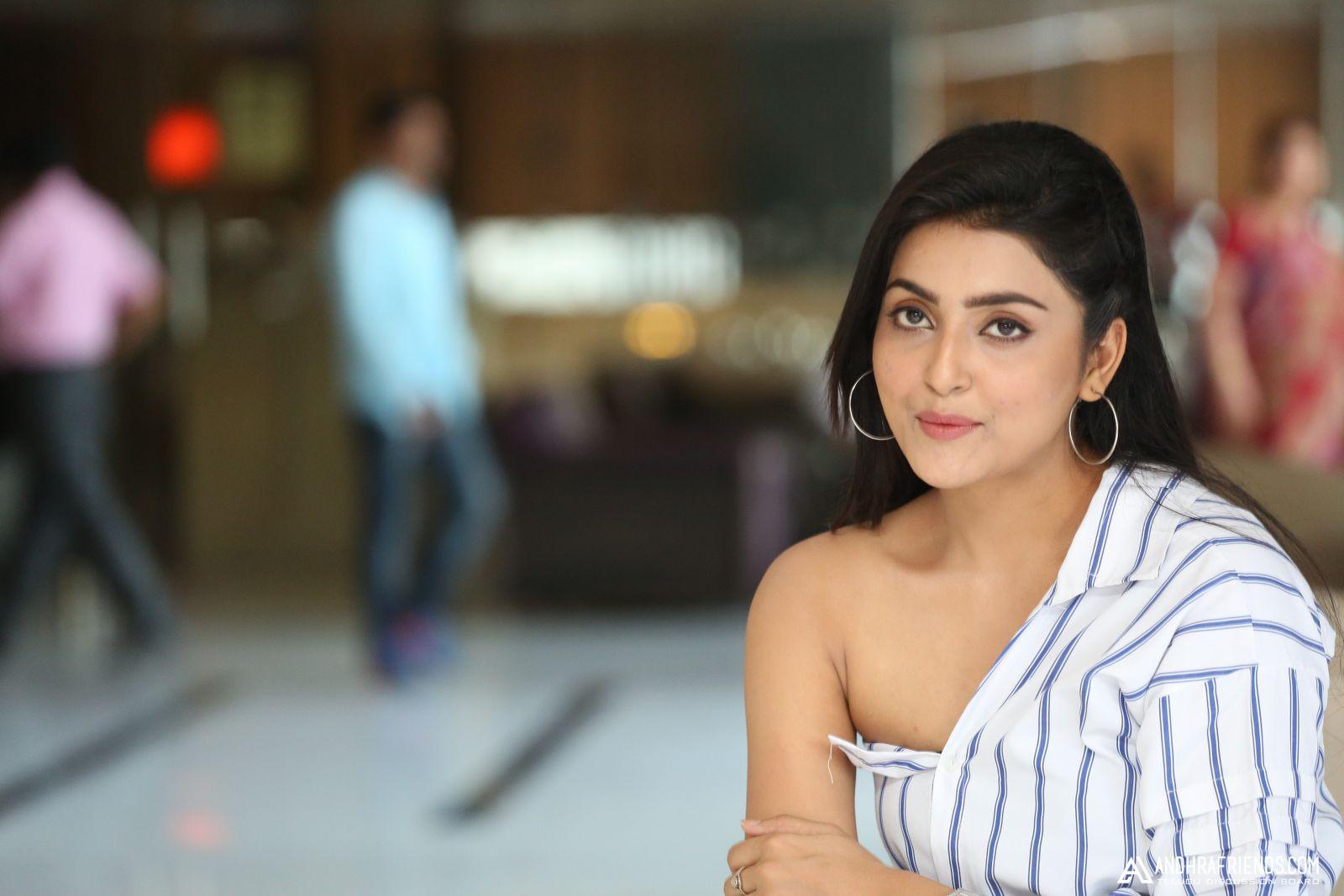 Avantika Mishra - Andhrafriends.com