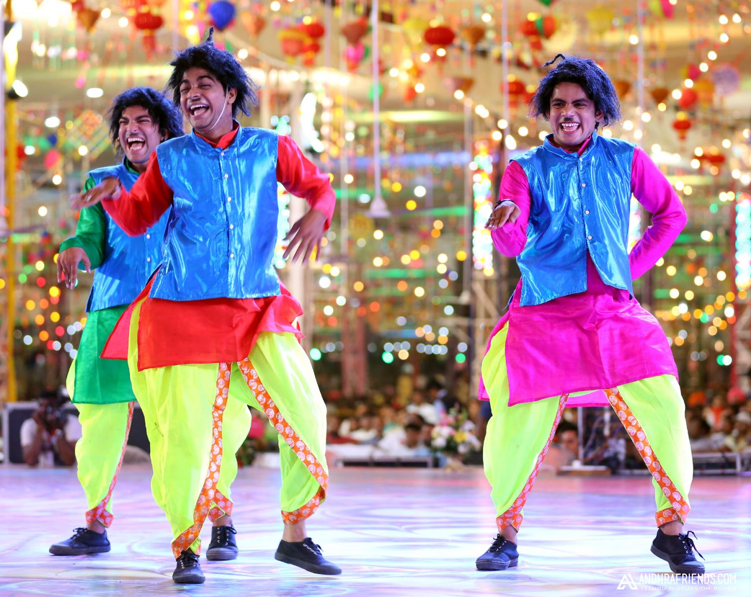 Dr MSG 50th BIRTHDAY STILLS - Andhrafriends.com